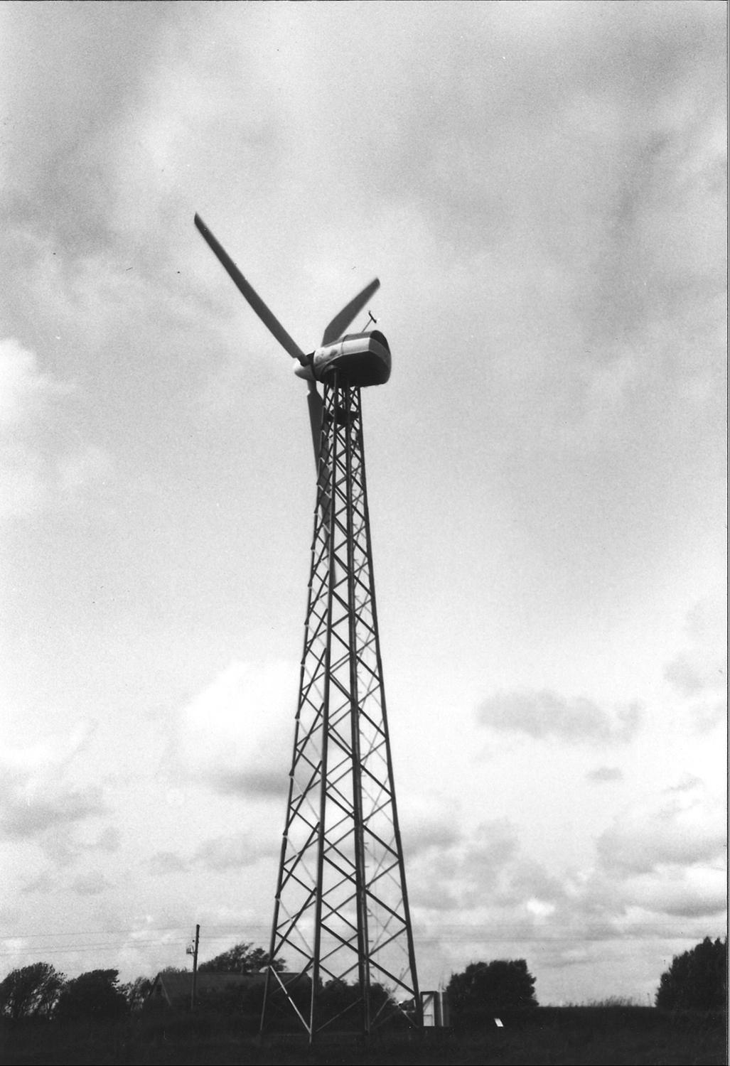 Folkecenter’s iconic blue wind turbine turns 40 years – Nordic ...